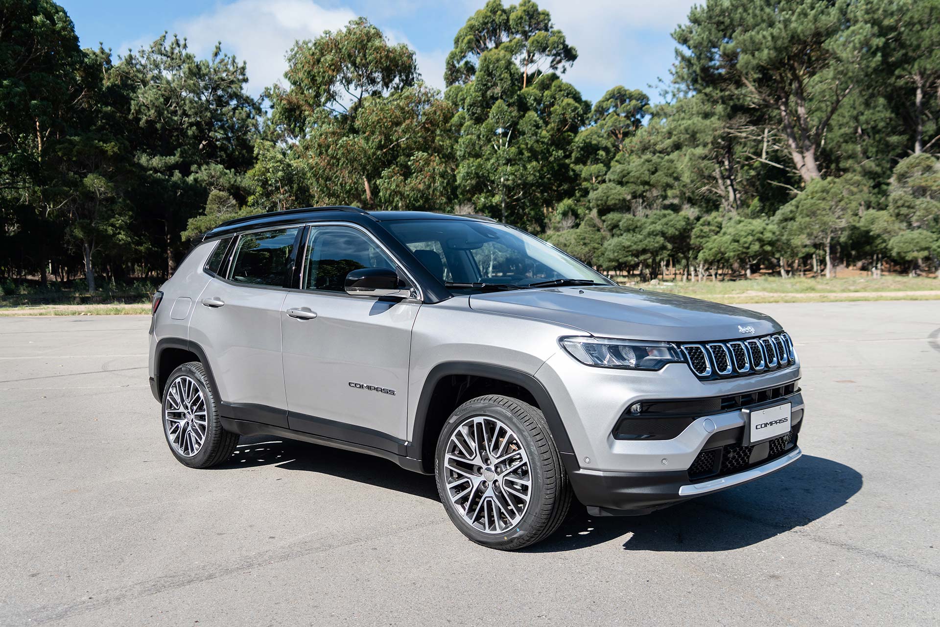 MF2024 / JEEP Compass - EL PAIS